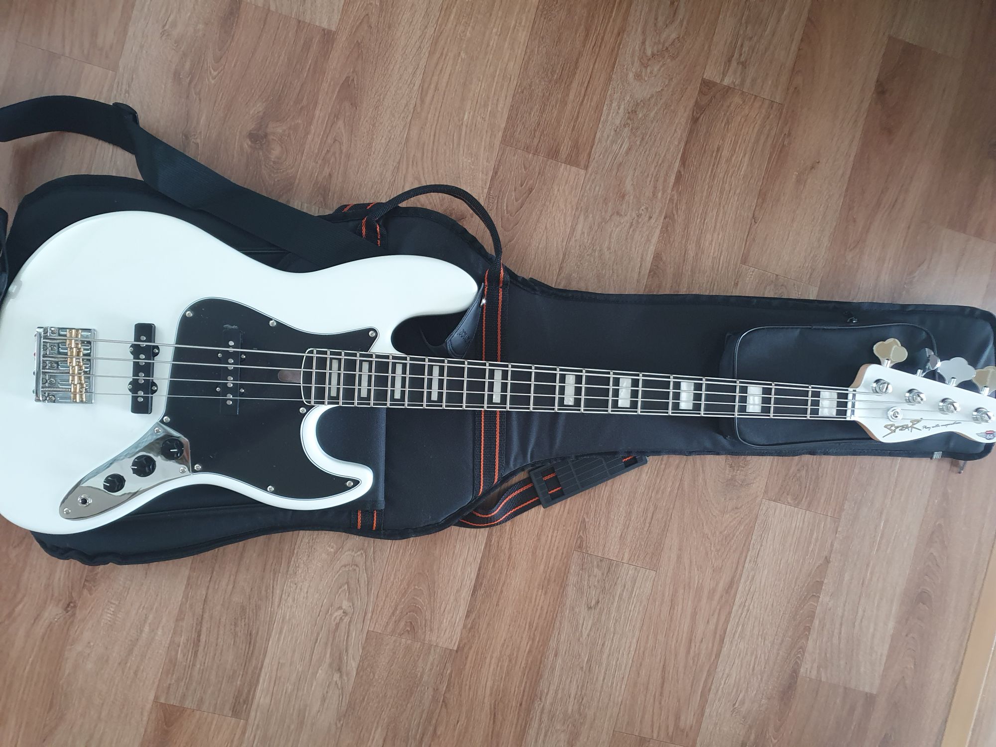 스피어 SAJ-250P 팝니다. | 중고악기 뮬