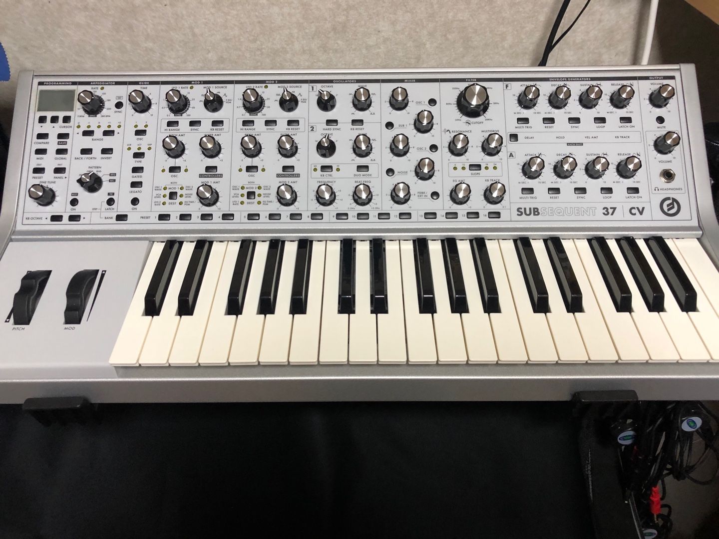 Moog Subsequent 37 CV 판매합니다. | 중고악기 뮬
