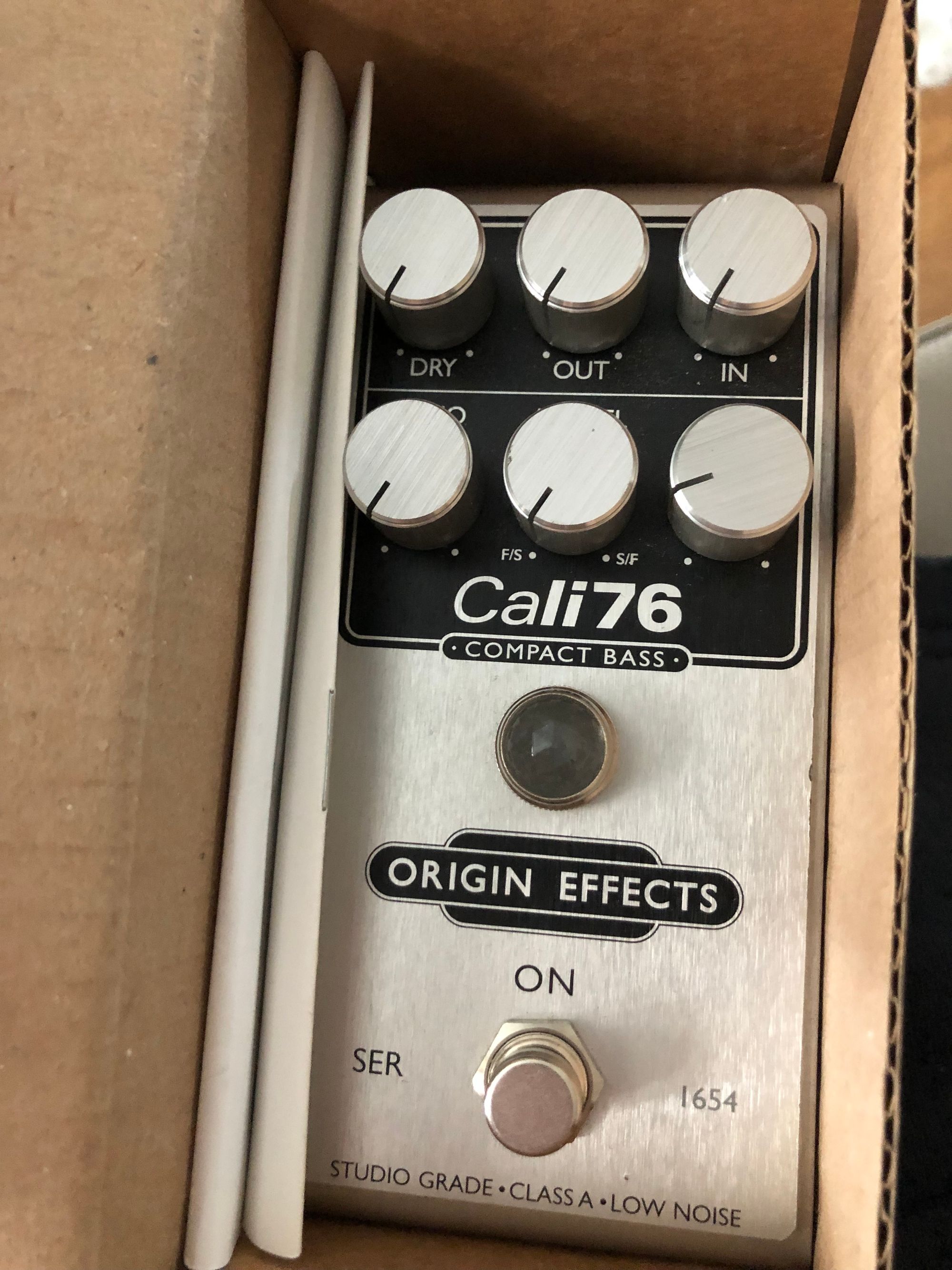 Cali76 compact bass comp 칼리76 판매합니다 | 중고악기 뮬