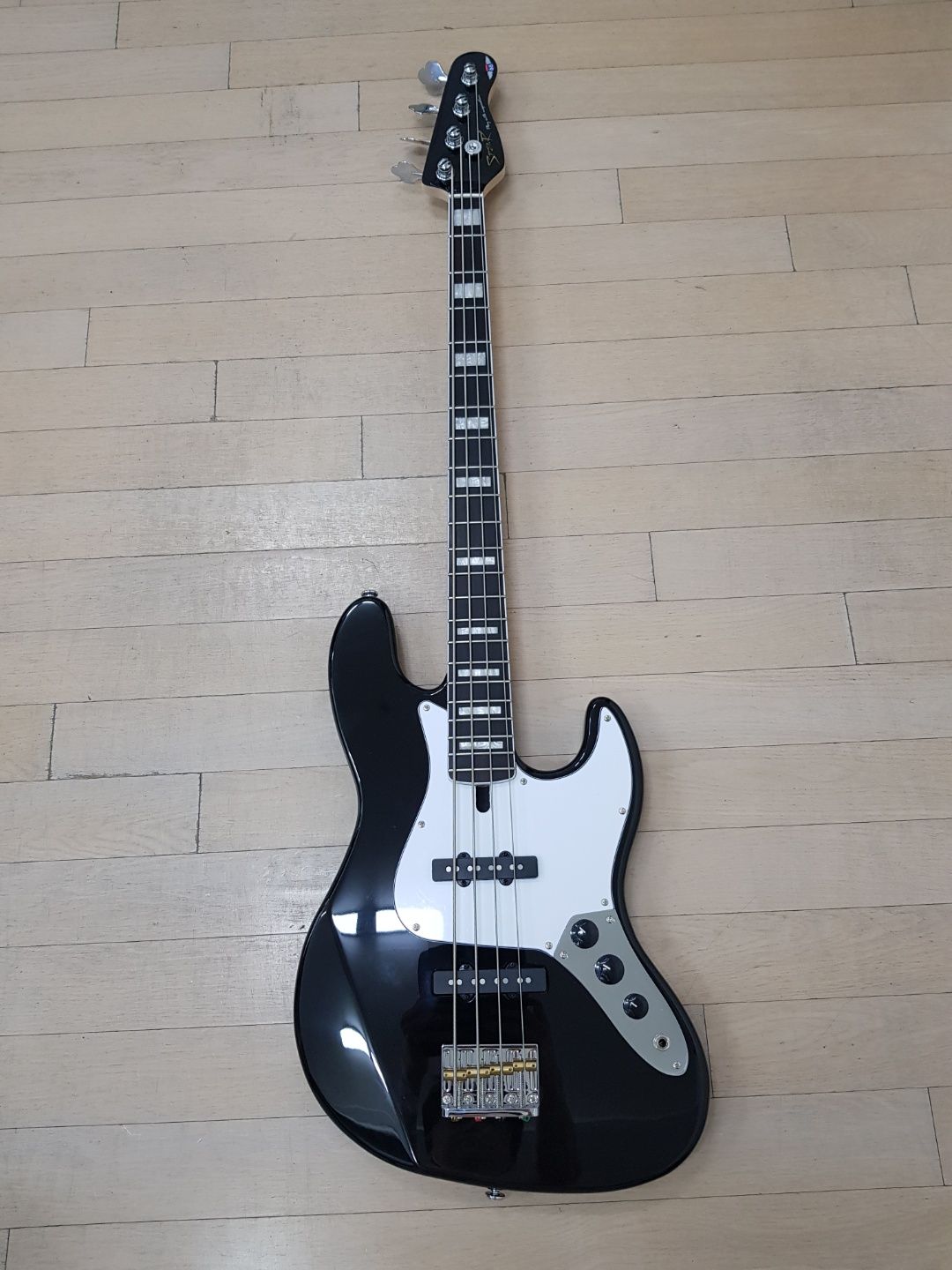 (예약중) 스피어 SAJ-250P 베이스 | 중고악기 뮬