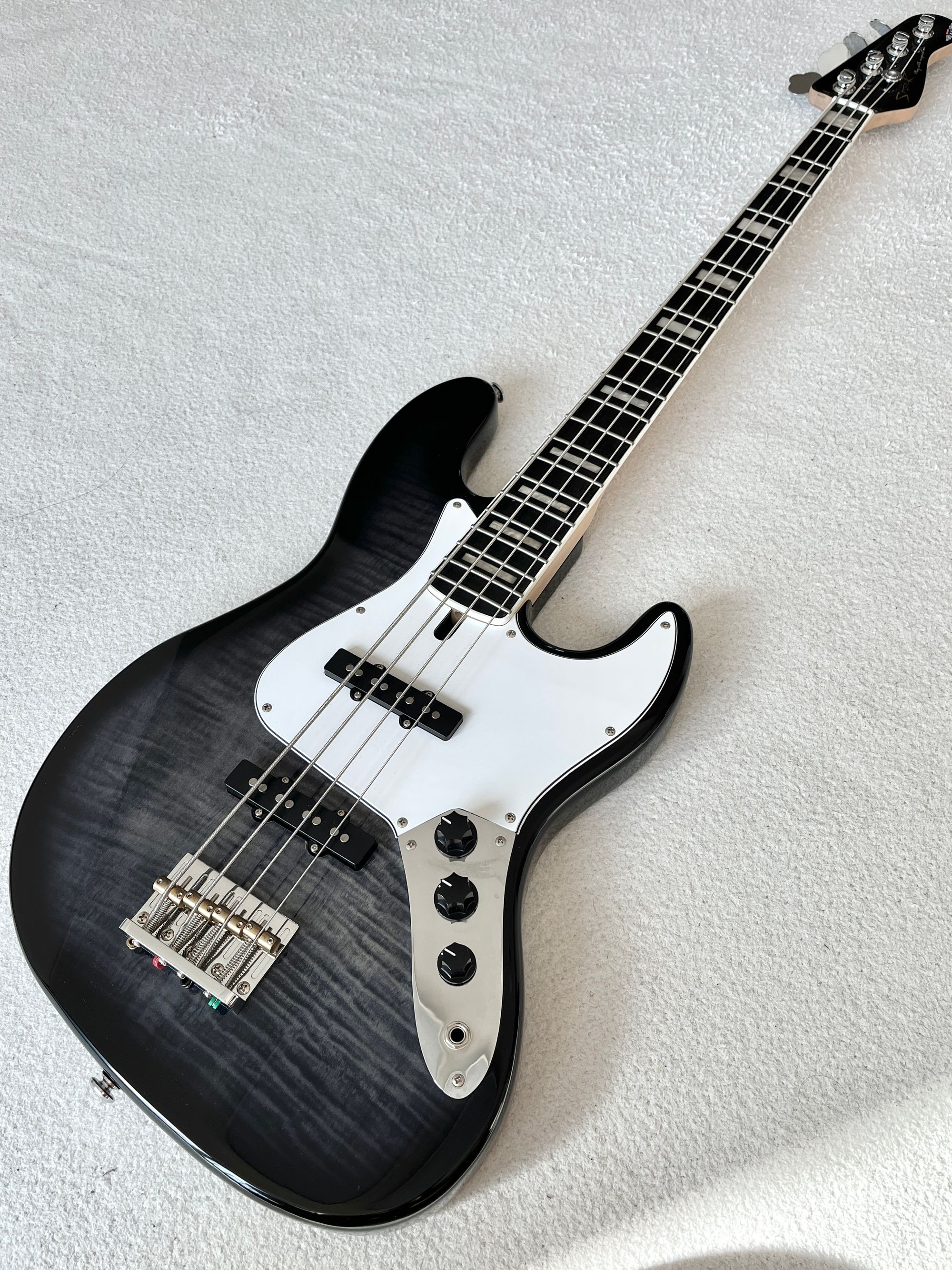 스피어 Spear SAJ-250P 베이스 판매합니다. | 중고악기 뮬