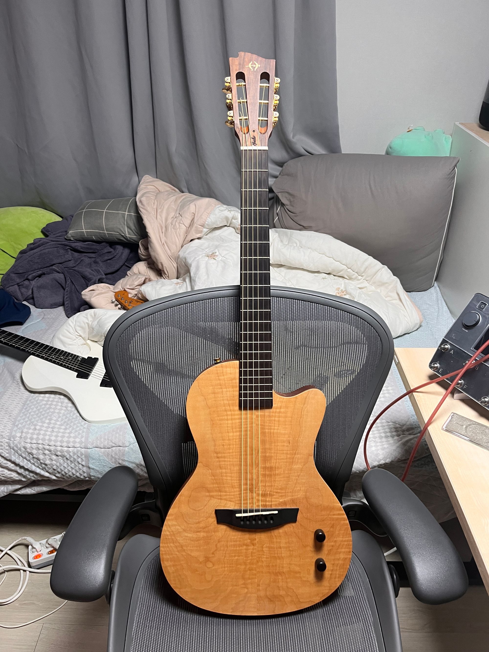 힐러 HAC-1 나일론 기타 판매합니다. | 중고악기 뮬