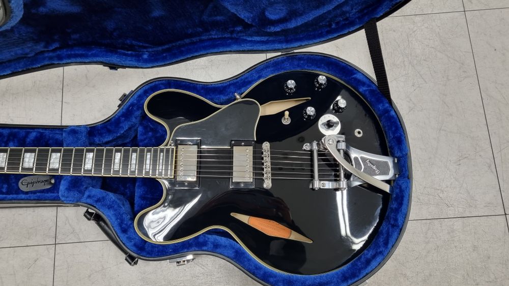 Epiphone 에피폰 우부카타 시그니처 Limited Edition Shinichi Ubukata ES-355 Custom Outfit Ebony | 중고악기 뮬