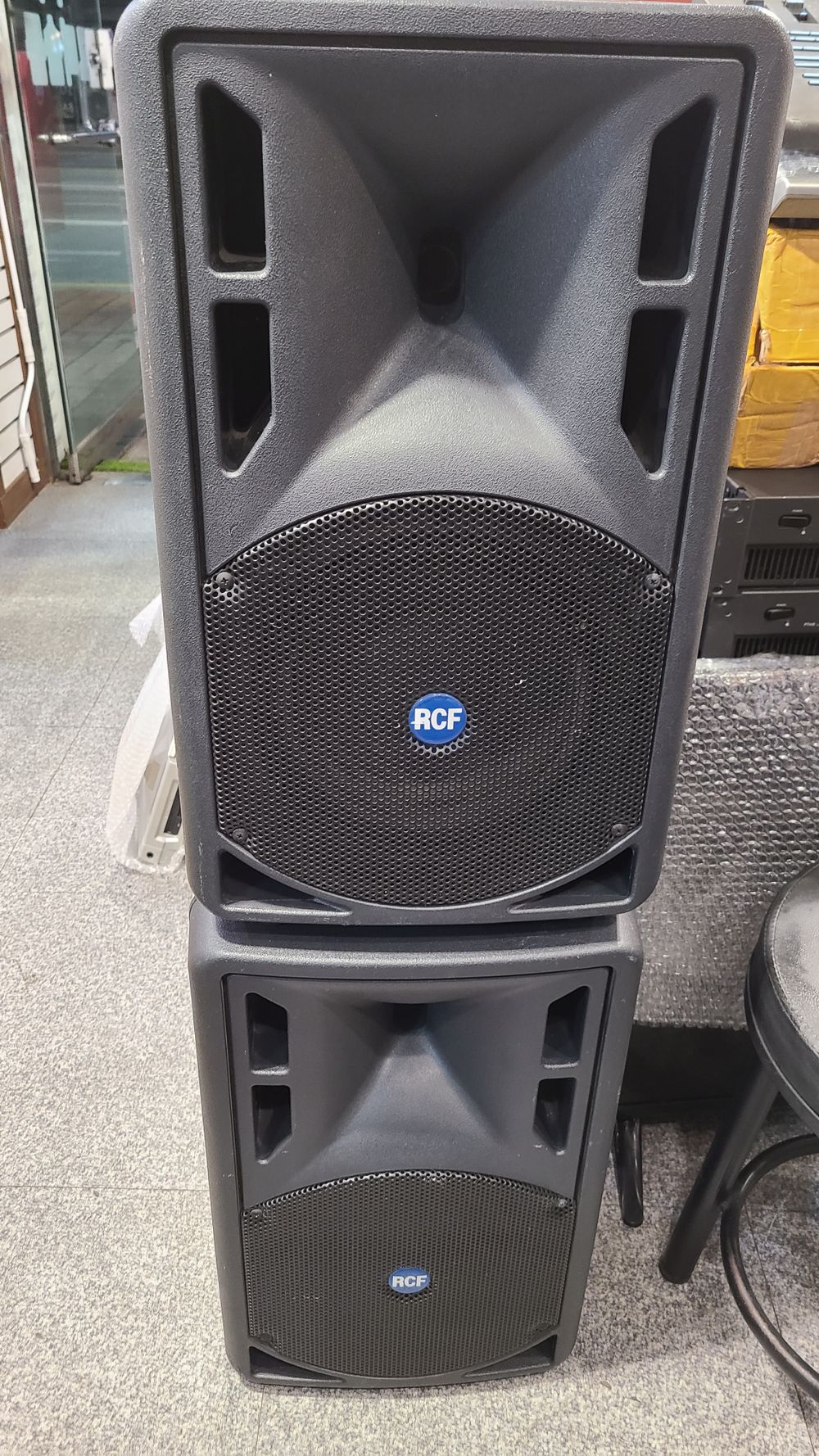 RCF 310A. SERIER 파워앰프스피커 1조 급매90만원 | 중고악기 뮬