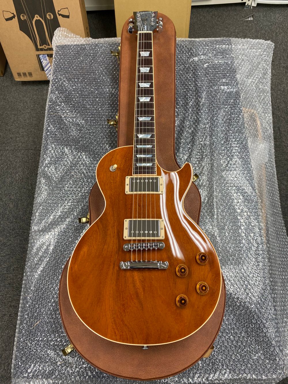 깁슨 레스폴 스탠다드 2016 마호가니 탑 리미티드 런 | 중고악기 뮬