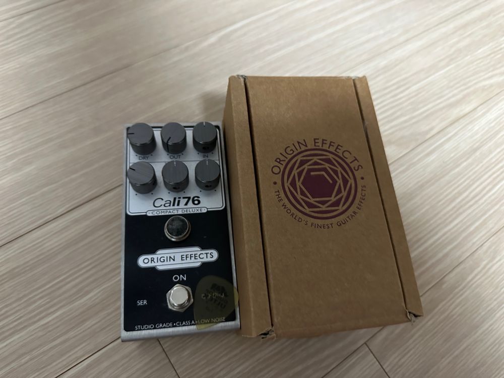 칼리76 Origin Effects Cali76 Compact Deluxe Limited Invert black | 중고악기 뮬