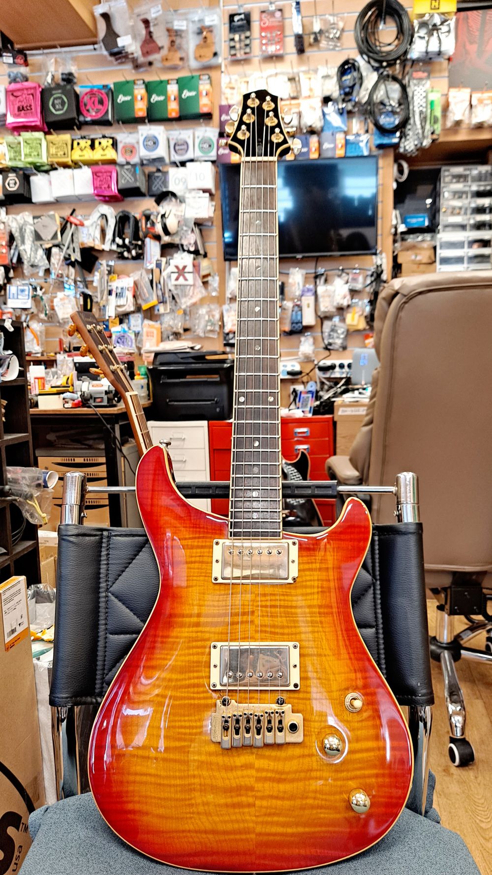 콜트 미라지 m700 (Cort Mirage M700, 한국산 콜트 Made in Korea) | 중고악기 뮬